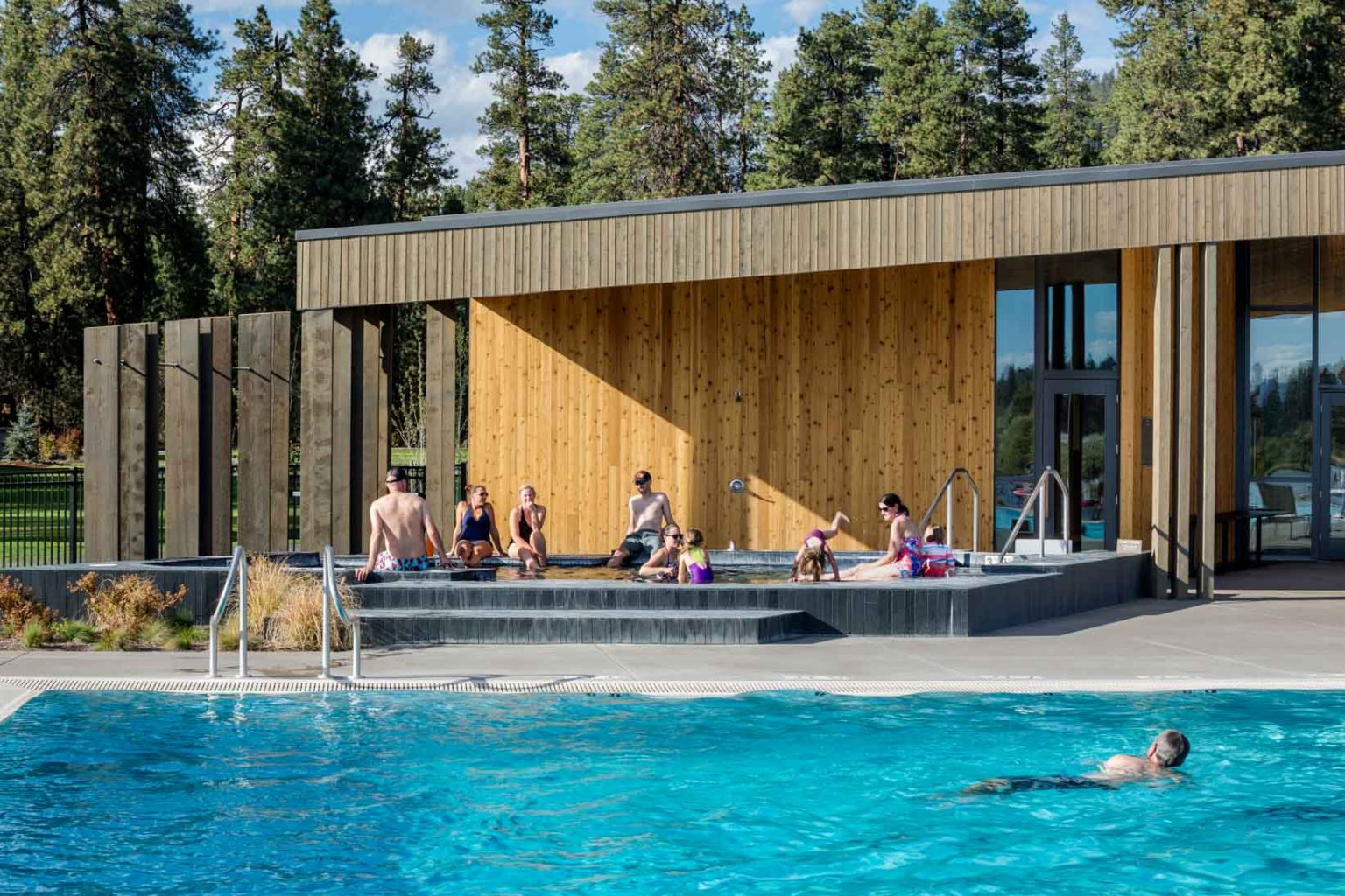 Black Butte Ranch Pool House – Jeremy Bittermann Photography